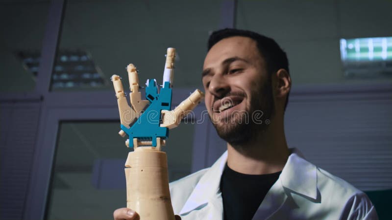 Male Engineer Scientist Experiences a Bionic Prosthesis of a Mechanical ...