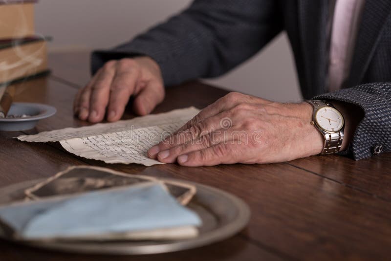 Male Hands Holding Old Letter Stock Image - Image of single, reading ...