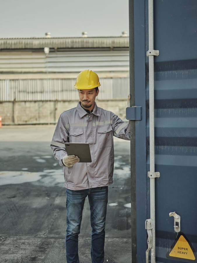 The Male Industrial Supervisor with Tablet Stock Image - Image of ...