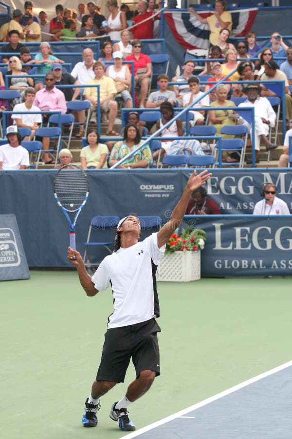 Male Professional Tennis Player Serve Editorial Photo - Image of ...