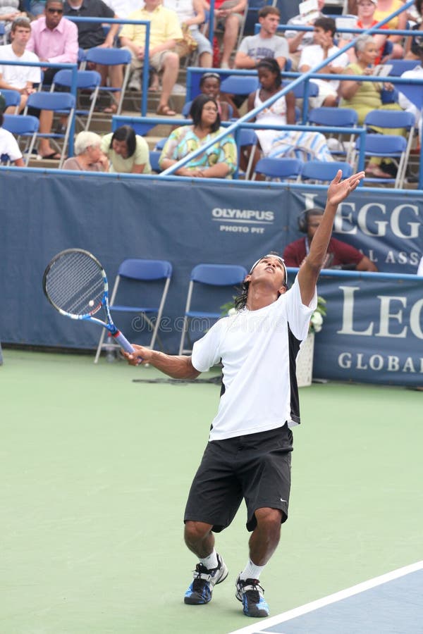 Male Professional Tennis Player Serve Editorial Stock Image - Image of ...