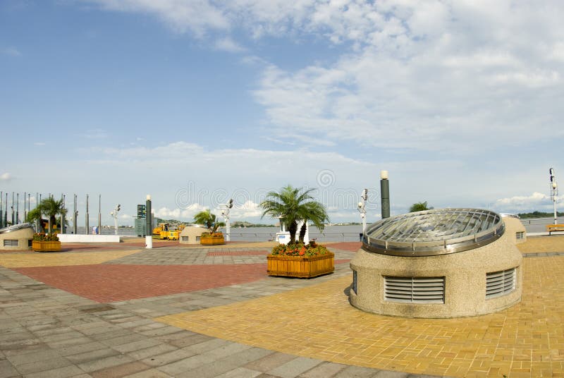 Malecon Guayaquil 2000 Ecuador Foto de archivo - Imagen de america ...