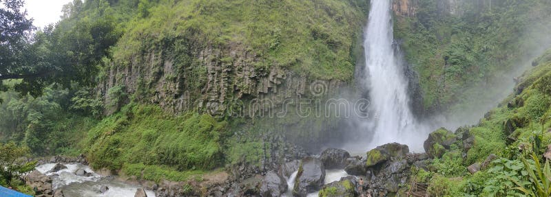 Malino Waterfall stock image. Image of water, malino - 270487413