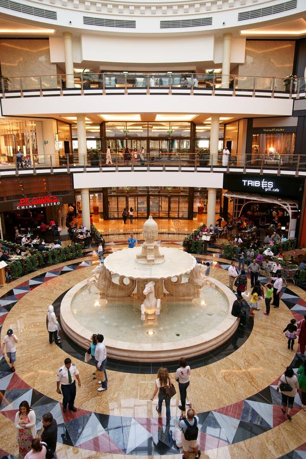 Mall of the Emirates editorial stock image. Image of gulf - 19630824