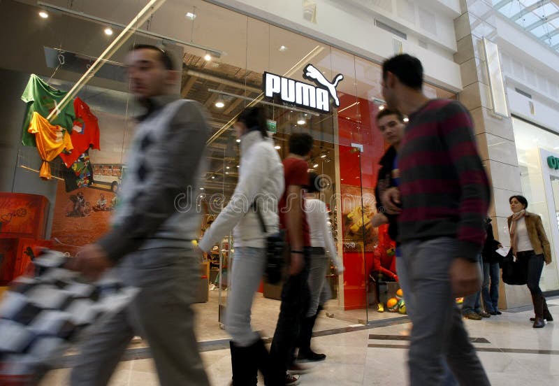Mall people - Puma store editorial image. Image of customer - 17889725