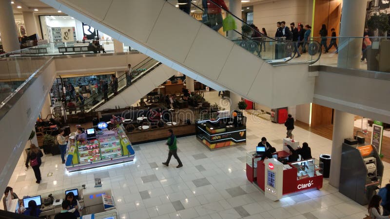 Into the Mall editorial photography. Image of shoping - 92771592