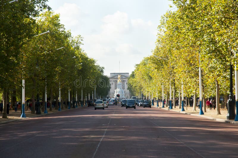 The Mall Street - London - UK Editorial Stock Image - Image of ...