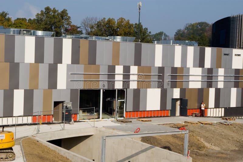 Mall under construction editorial image. Image of concrete - 45905845