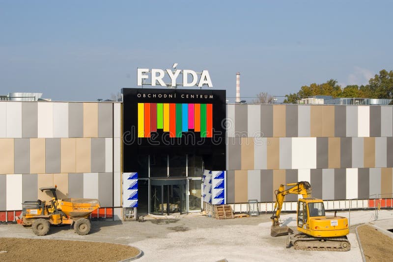 Mall under construction editorial stock image. Image of construction ...