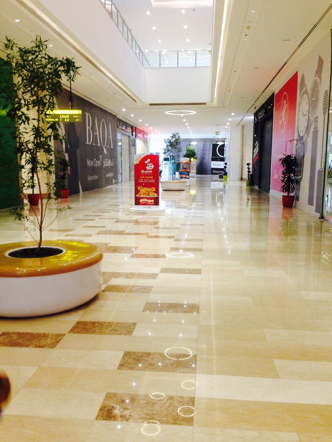 Mall editorial stock photo. Image of aisle, walking - 139119093