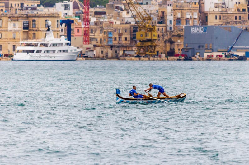 The Maltese rowing Regatta editorial stock image. Image of edge - 290609759