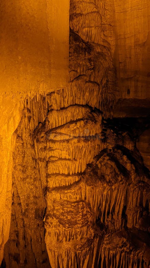 Mammoth cave stalactite stock image. Image of cave, stalactite - 349364623