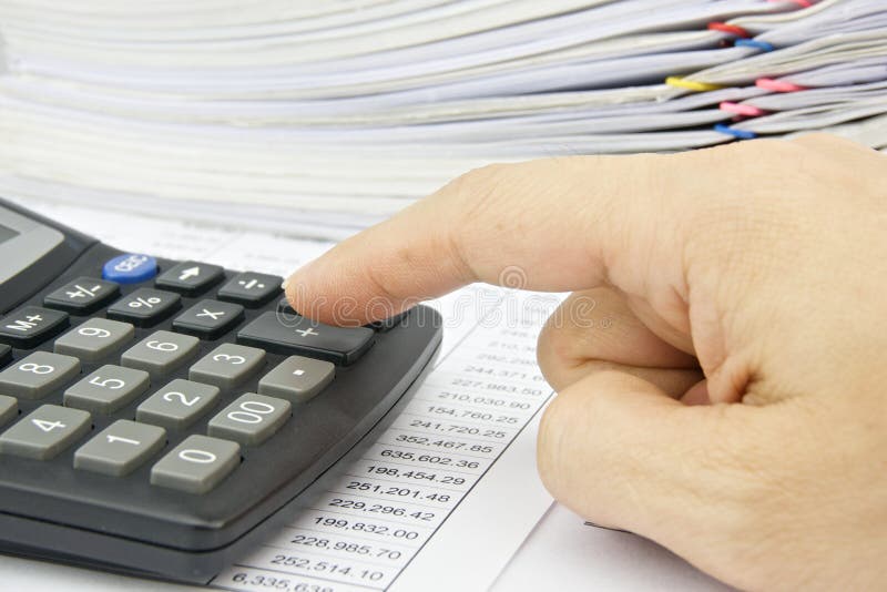 10 Key Calculator, Statement A Stock Photo - Image of numbers, loss ...