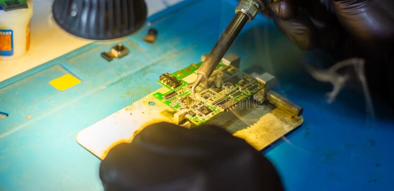 Mobile Repair Microscope Stock Photos - Free & Royalty-Free Stock ...