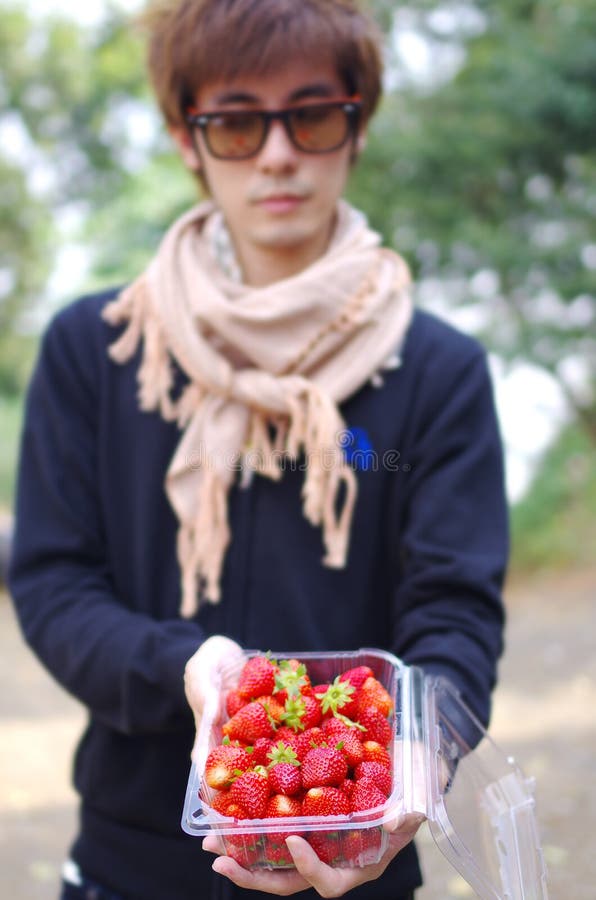 A man carry strawberry stock image. Image of harvesting - 29776917