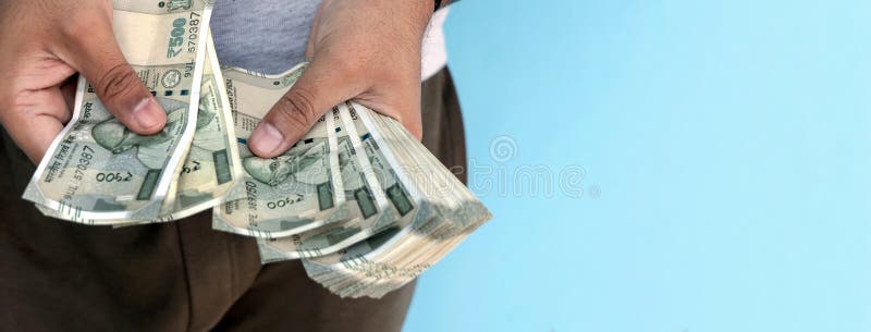 Man Counting 500 Rupee Banknotes Stock Image - Image of business ...