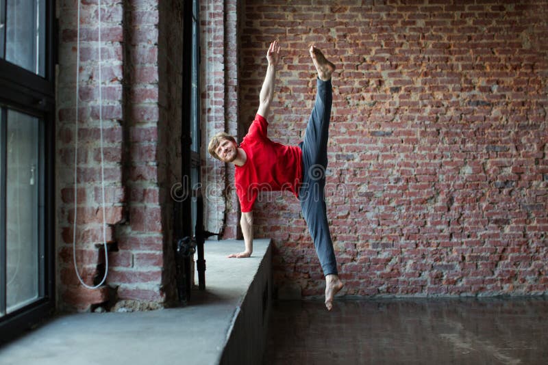 Full Split Boy Stock Photos - Free & Royalty-Free Stock Photos from ...