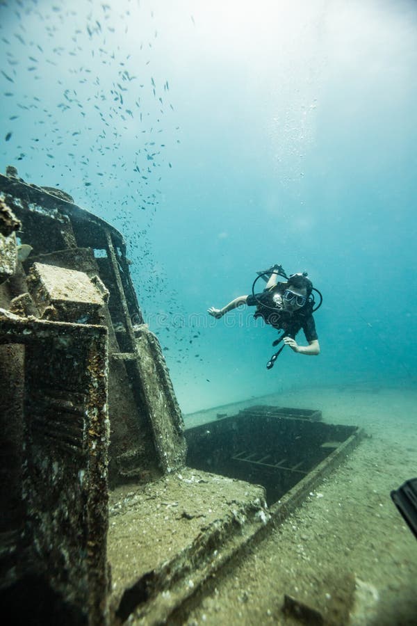 Man Diving in Deep Blue Indian Ocean Stock Photo - Image of recreation ...
