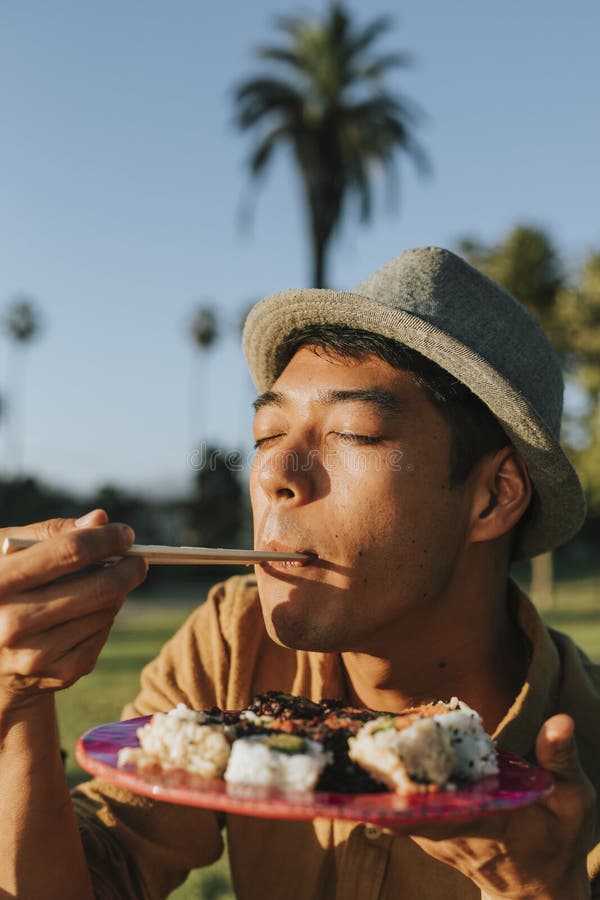 5,620 Man Eating Plant Photos - Free & Royalty-Free Stock Photos from ...