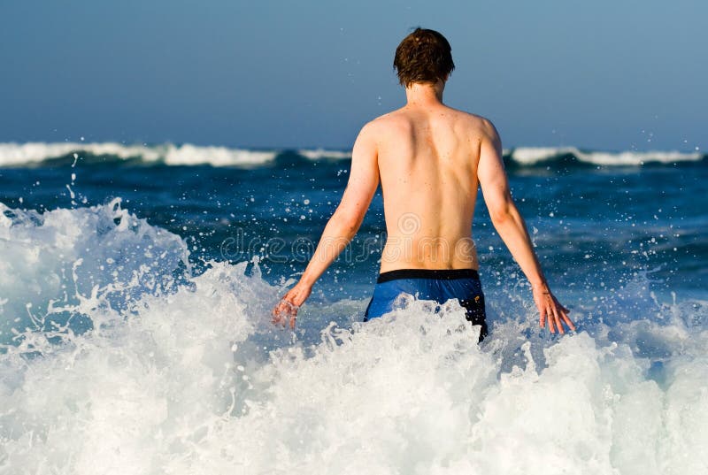 16+ Man facing ocean Free Stock Photos - StockFreeImages