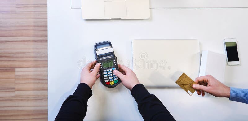 Man Giving Credit Card To Shop Stock Photo - Image of cashier ...