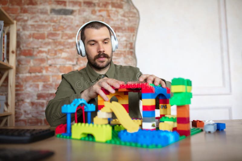 311 Digitalization Kids Stock Photos - Free & Royalty-Free Stock Photos ...