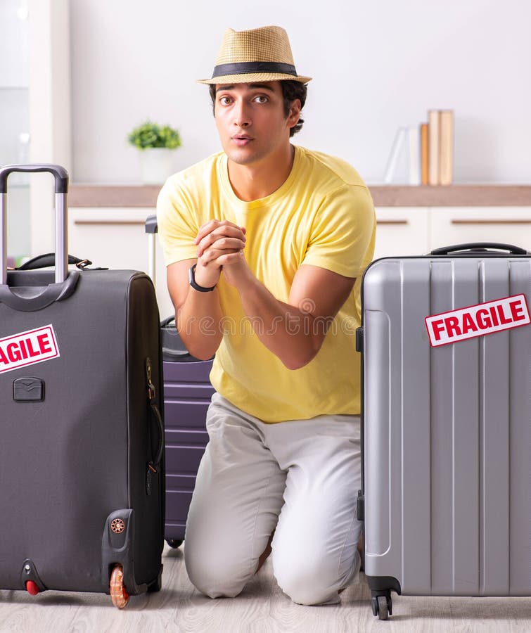 182 Label Fragile Luggage Stock Photos - Free & Royalty-Free Stock ...