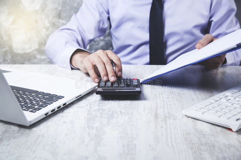Man Hand Calculator with Document Stock Image - Image of computer, desk ...