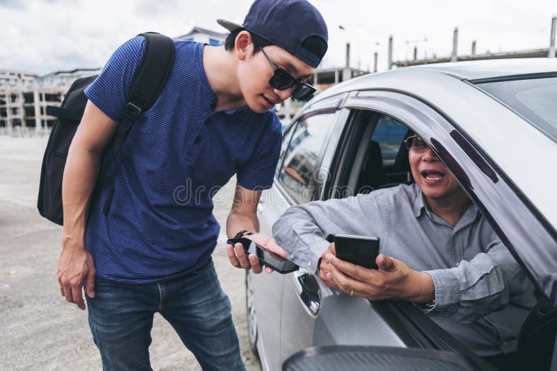 Man Help Tourism To Destination Visiting Stock Photos - Free & Royalty ...