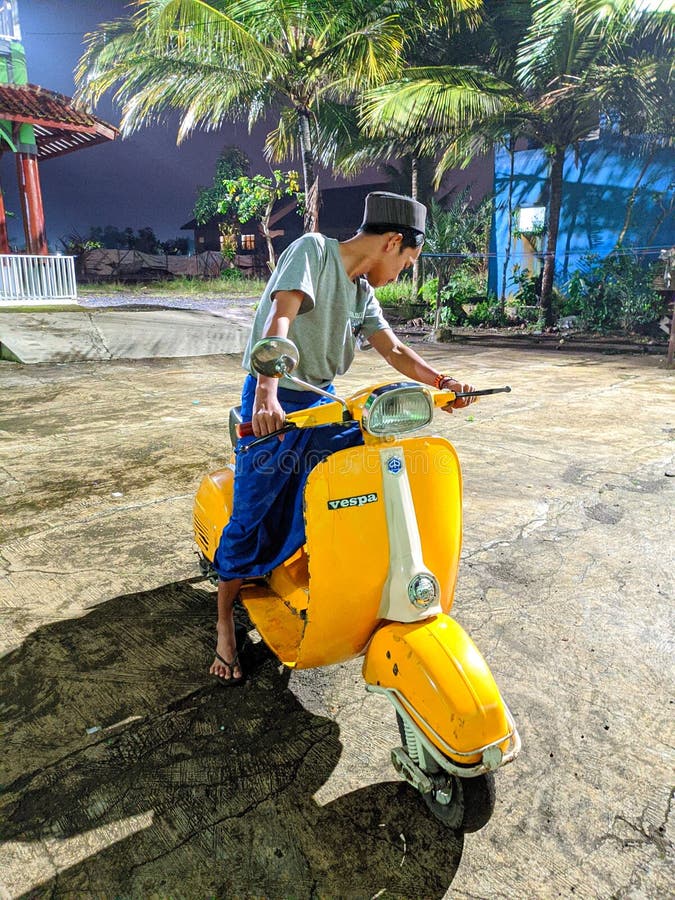 Man and Her Vespa Super 1976 Editorial Photography - Image of vespa ...