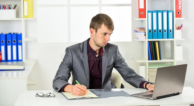 Man with Laptop Computer Work in Office, Digital Technology Concept ...