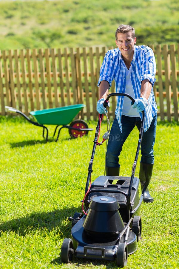 88+ Lawn mowing Free Stock Photos - StockFreeImages
