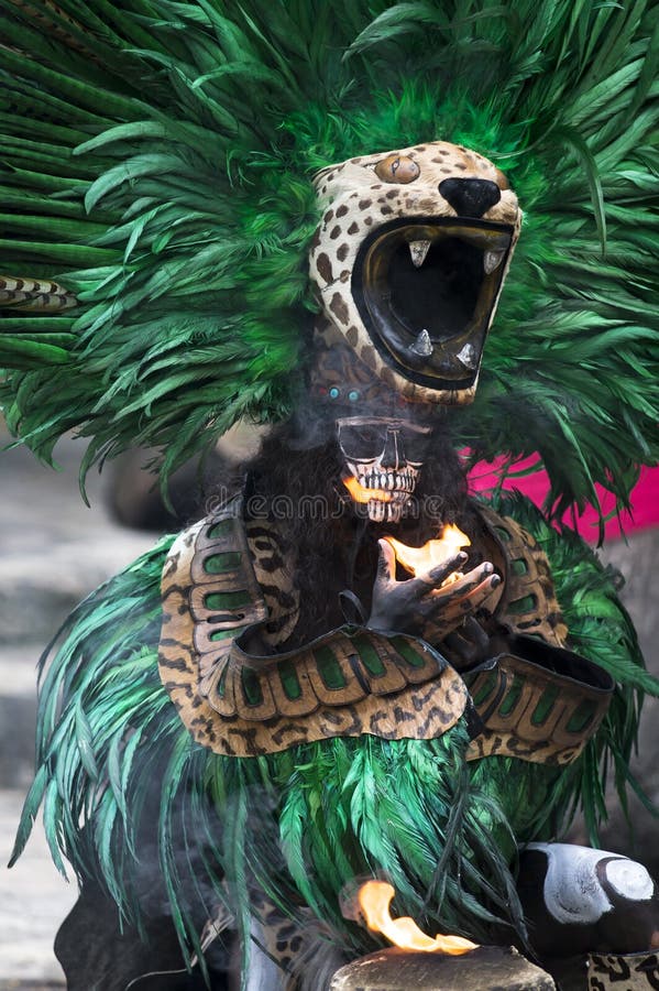 Man in Maya Indian Costume in Tulum, Mexico Editorial Stock Image ...