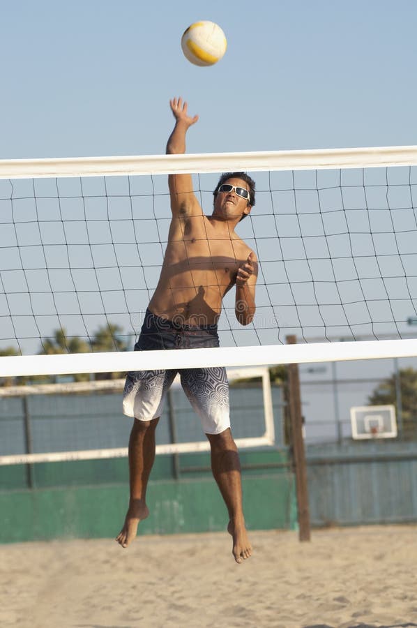 7+ Man volleyball vertical Free Stock Photos - StockFreeImages