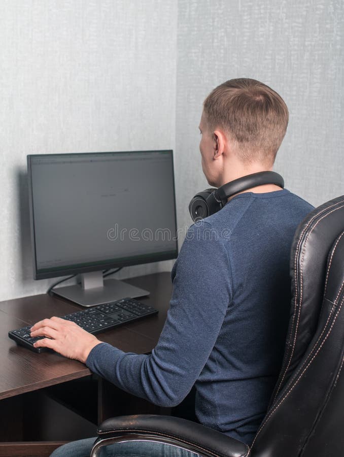 Man playing computer games stock photo. Image of home - 52386842