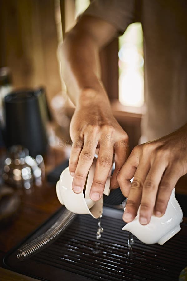 Man pouring hot water stock photo. Image of brewed, utensil - 277199742