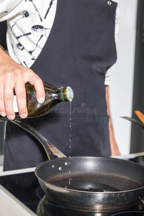 11,732 Pouring Oil Photos - Free & Royalty-Free Stock Photos from ...