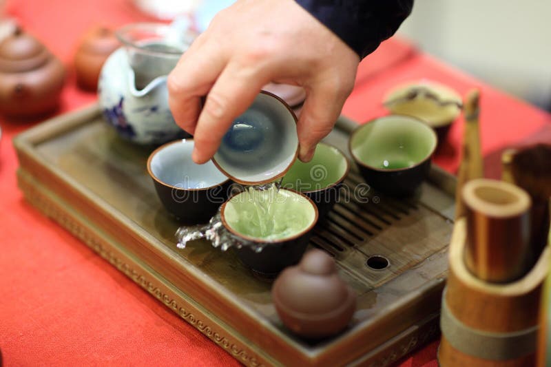 Man pours tea on ceremony stock photo. Image of japan - 20055624