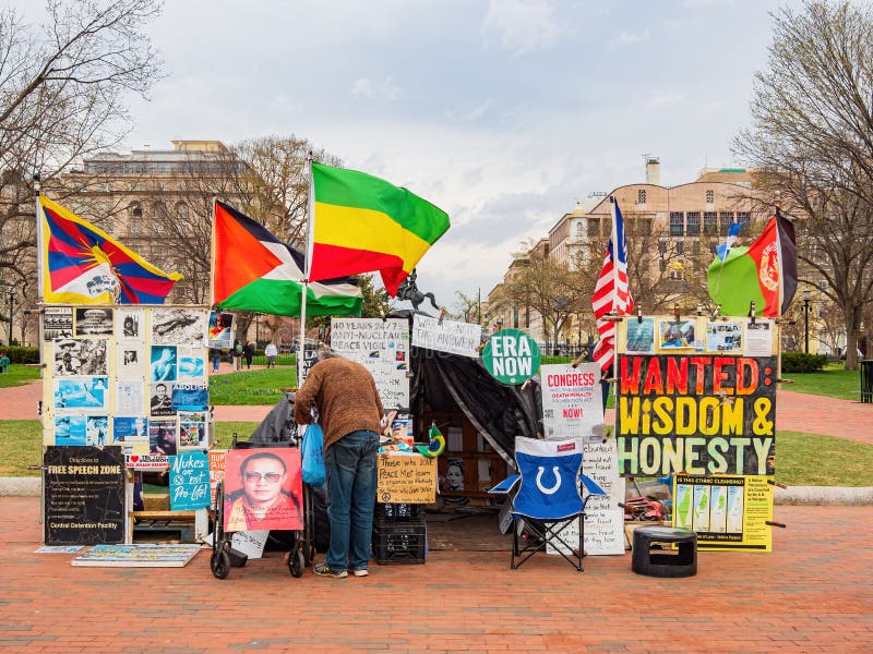 Man Protest with Sign and Flags in Lafayette Square Editorial Stock ...