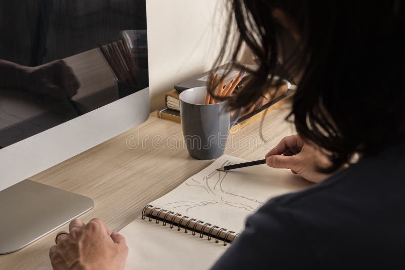 Man`s Hand Drawing in a Notebook Stock Image - Image of closeup, hand ...