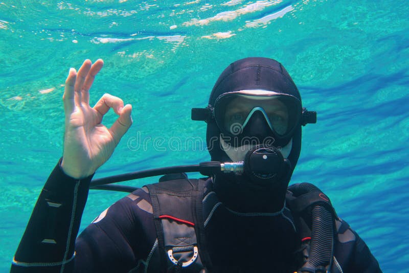 Scuba Ok Hand Signal Stock Photos - Free & Royalty-Free Stock Photos ...