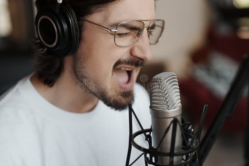 Man Singing in Recording Studio Stock Photo - Image of acoustic ...