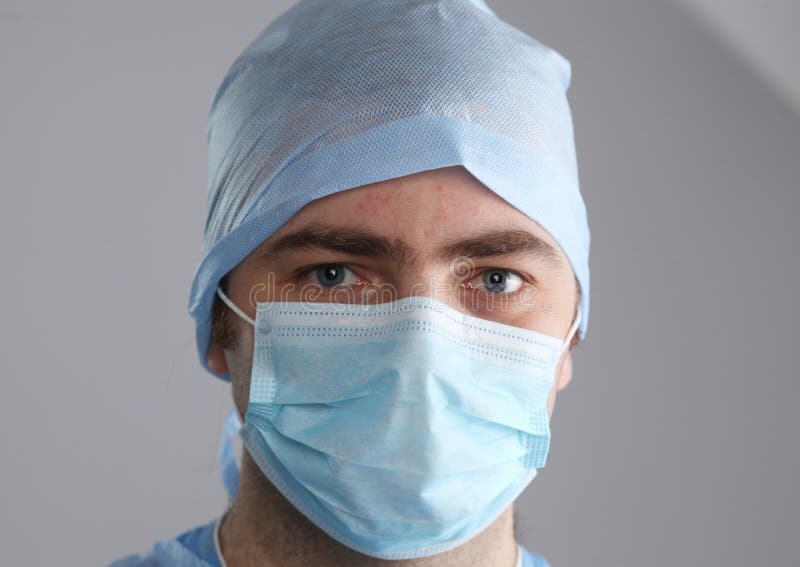 Man Surgeon Holds a Scalpel in an Operating Room Stock Image - Image of ...