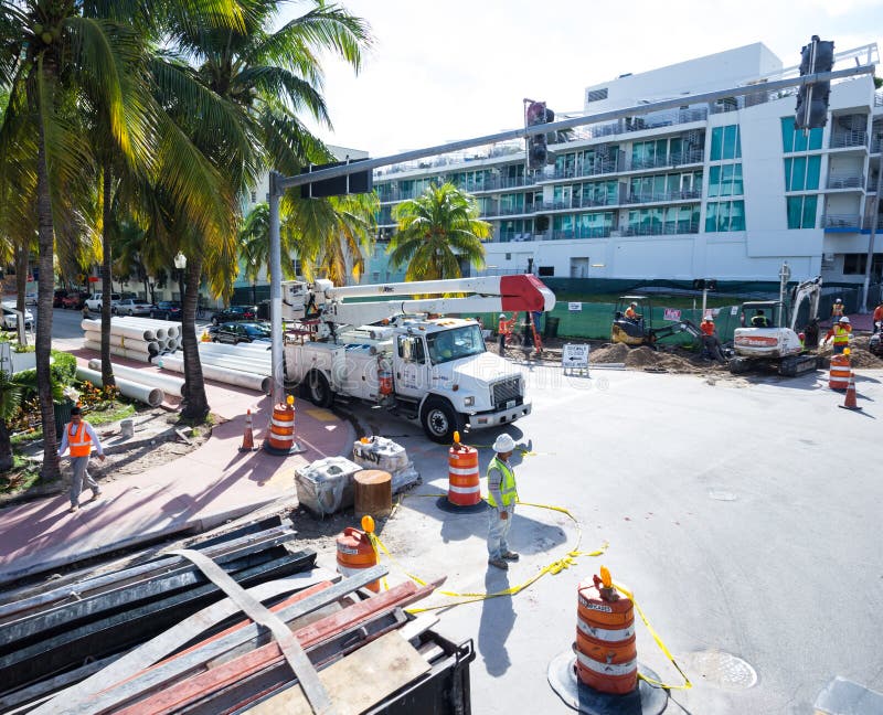 Man at Work in Collins Street Editorial Photography - Image of holiday ...