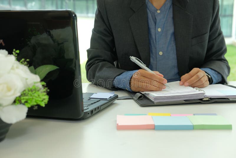 Man Writing Reminder Schedule Note on Notebook. Businessman Work Stock ...