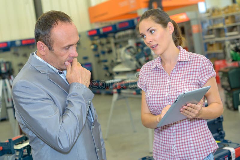 Management Discussion on Site Stock Image - Image of comment, partner ...