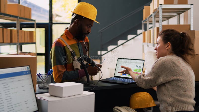 Manager Reviewing Cargo For Shipment Stock Image Image Of Warehouse Packaging 279733729