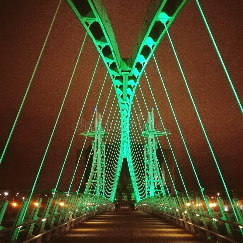 Manchester bridge editorial image. Image of brige, city - 101554415