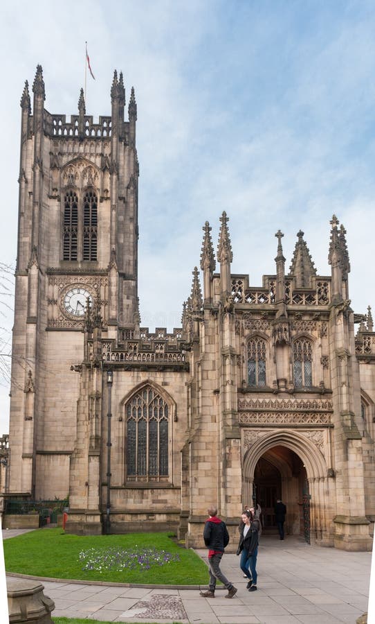 MANCHESTER, INGHILTERRA - 8 MARZO 2014: Cattedrale Di Manchester ...
