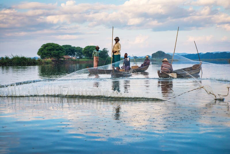 Mandalay - December 3: Fishermen Catch Fish Editorial Image - Image of ...